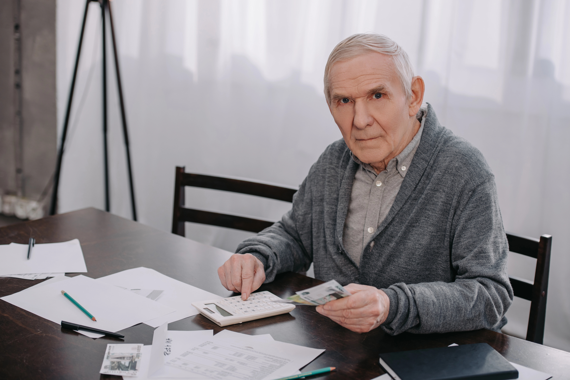 Emerycie, żebyś się nie zdziwił! Sprawdź, kiedy Twój PIT nie zostanie ...